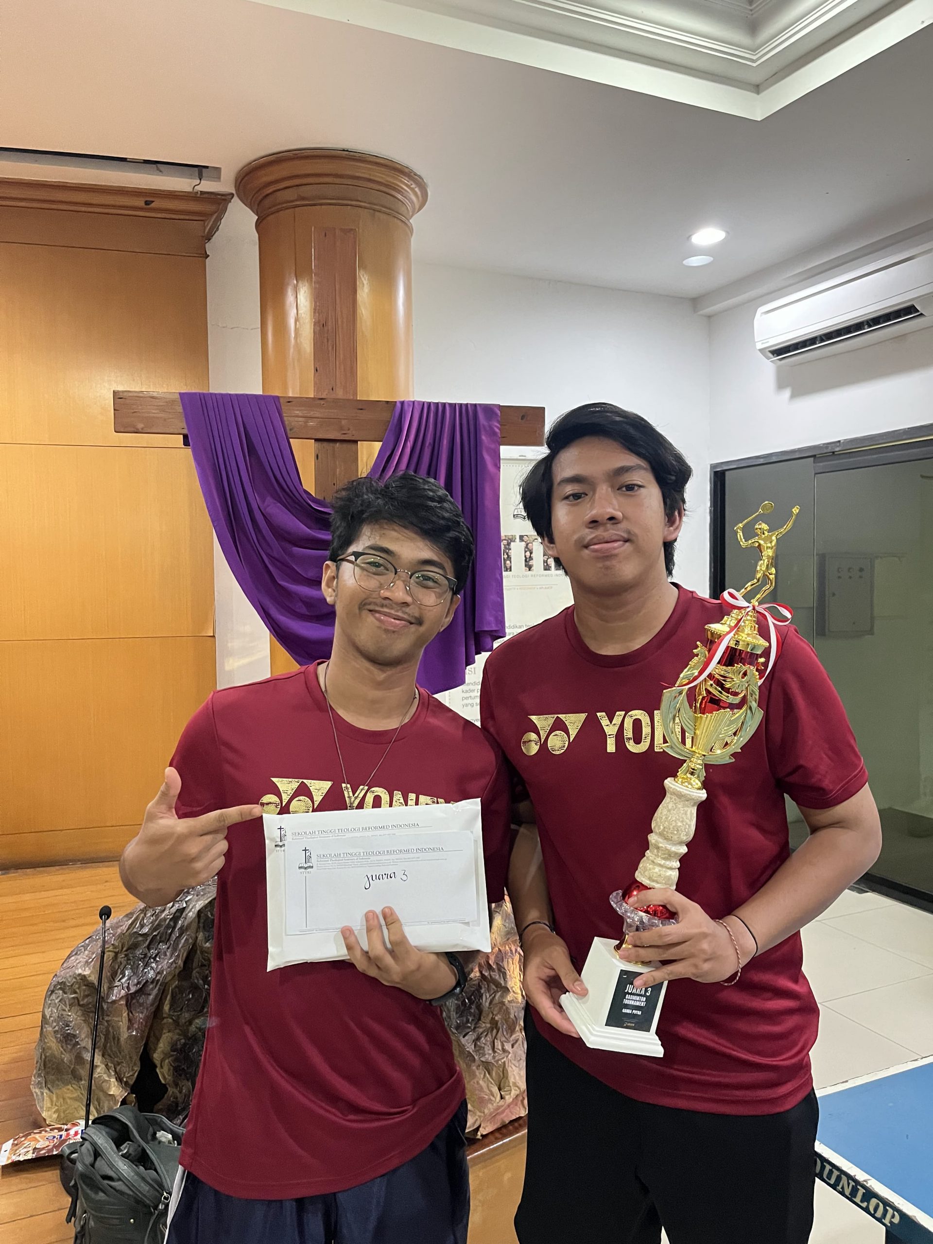 Juara Kembali! UKM Tepok Bulu STFT Jakarta Meraih Juara pada Ajang ...